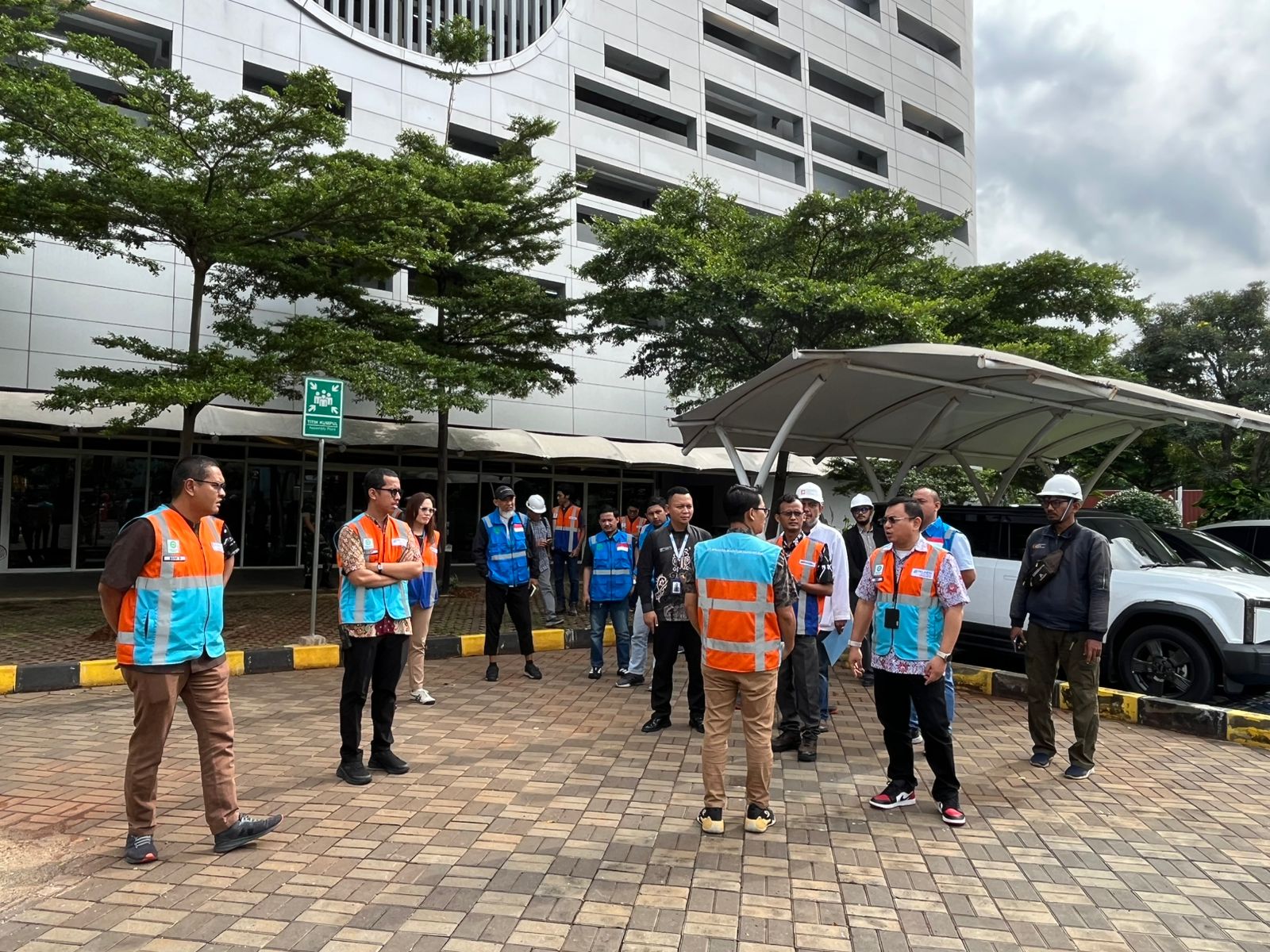 Manajemen PT MMI Tinjau Langsung Proyek Parkir Guna Perkuat Budaya K3 ...